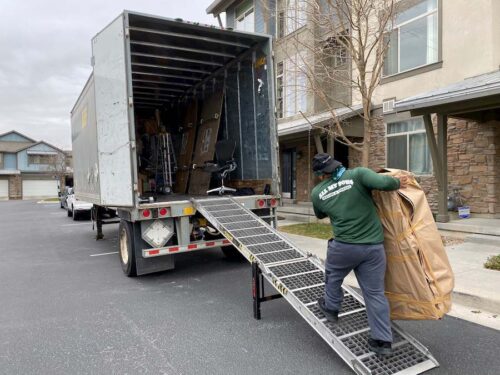 What to Expect When You’re Moving with U-Pack | Move.org